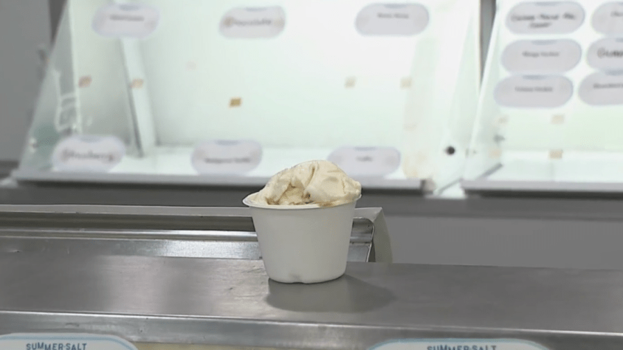 Corinth Square celebrates 70 years in Prairie Village