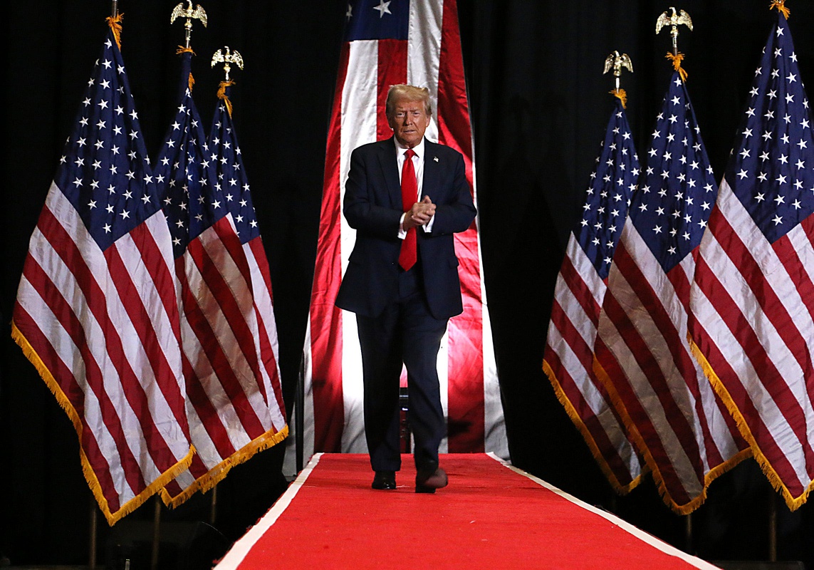 Trump’s $600B Saudi deal faces scrutiny