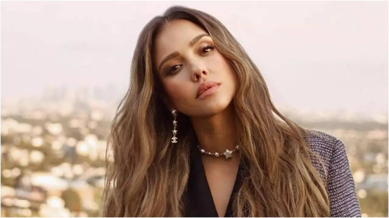 Did Jessica Alba find love again with a 'mystery man' amid her divorce ...