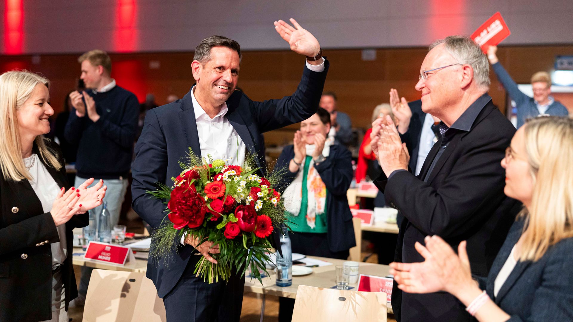 Olaf Lies zum SPD-Chef in Niedersachsen gewählt