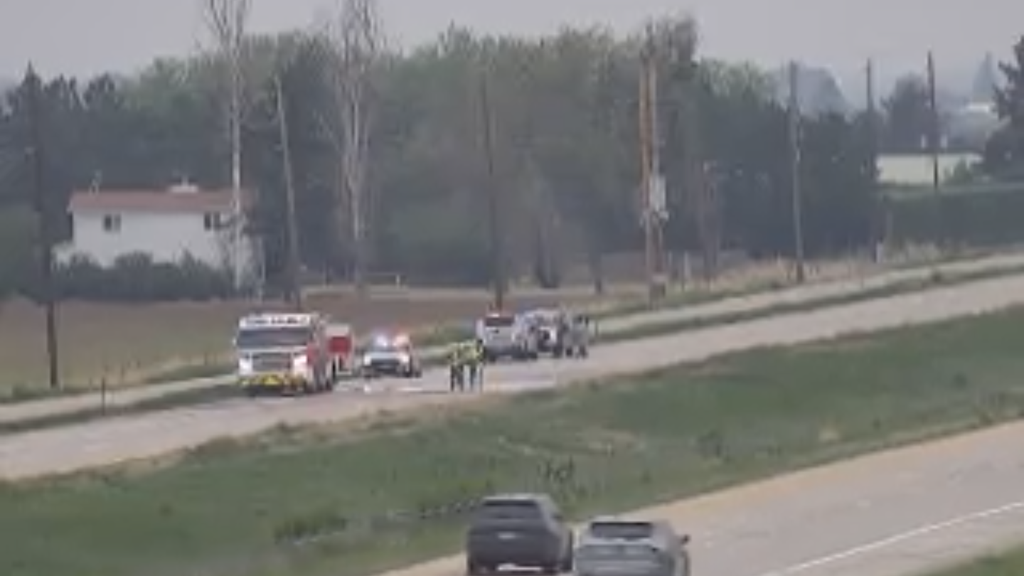 Northbound Interstate 25 closed in Northern Colorado due to early morning crash