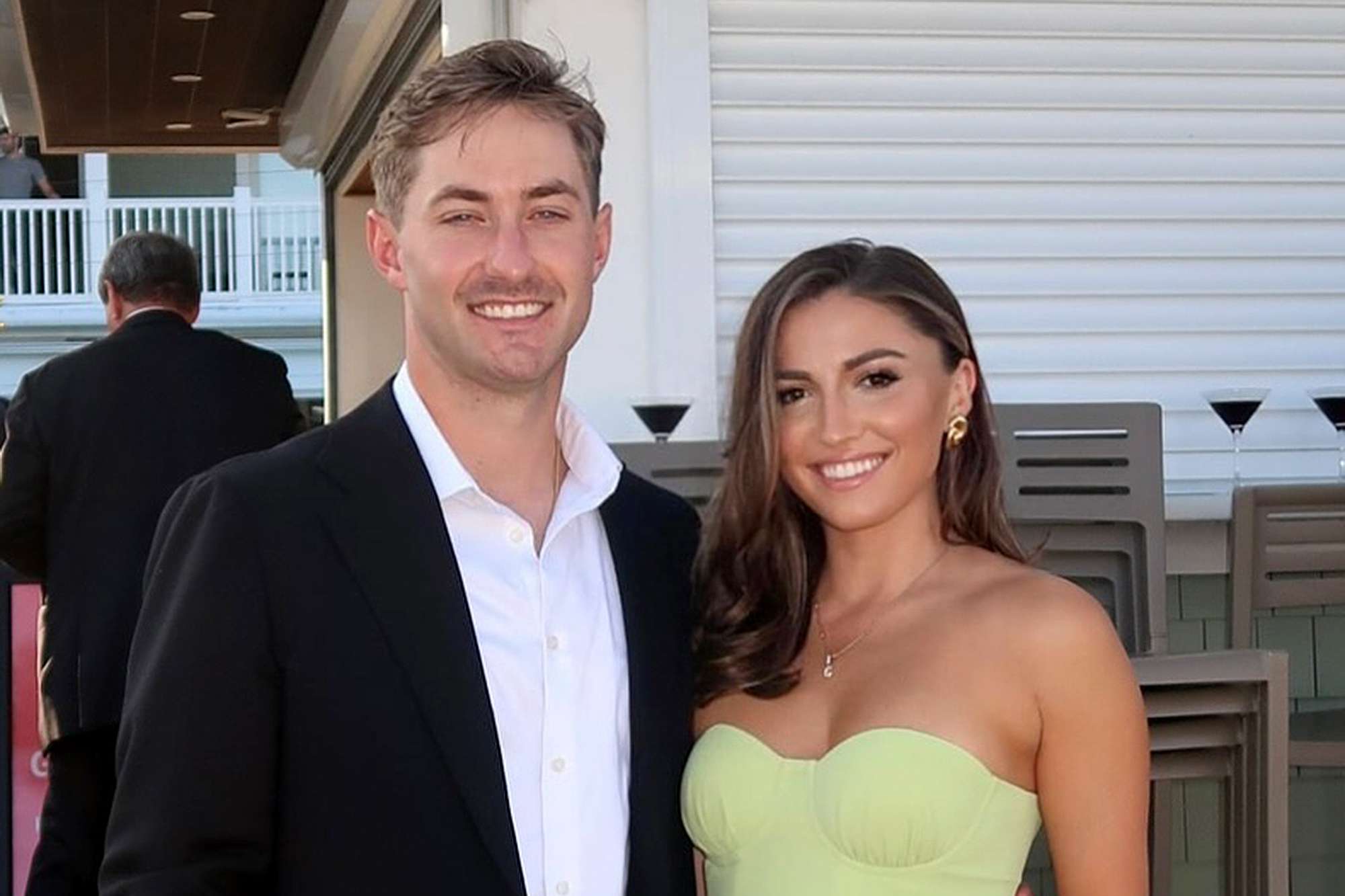 “Love Is Blind” season 3 stars Colleen Reed and Matt Bolton announce ...