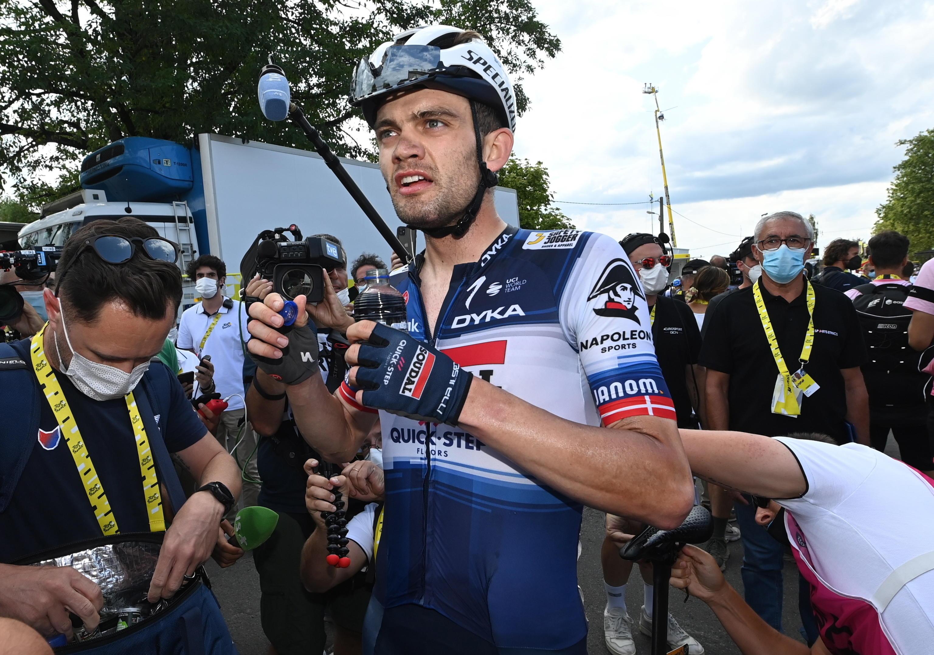 Giro d'Italia, cosa è successo nella tappa 14: vince Asgreen. Cadono ...