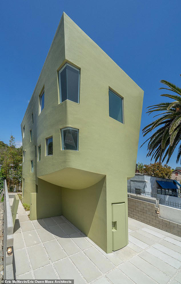 You can now live in a VERY unique shape-shifting home but it comes with ...