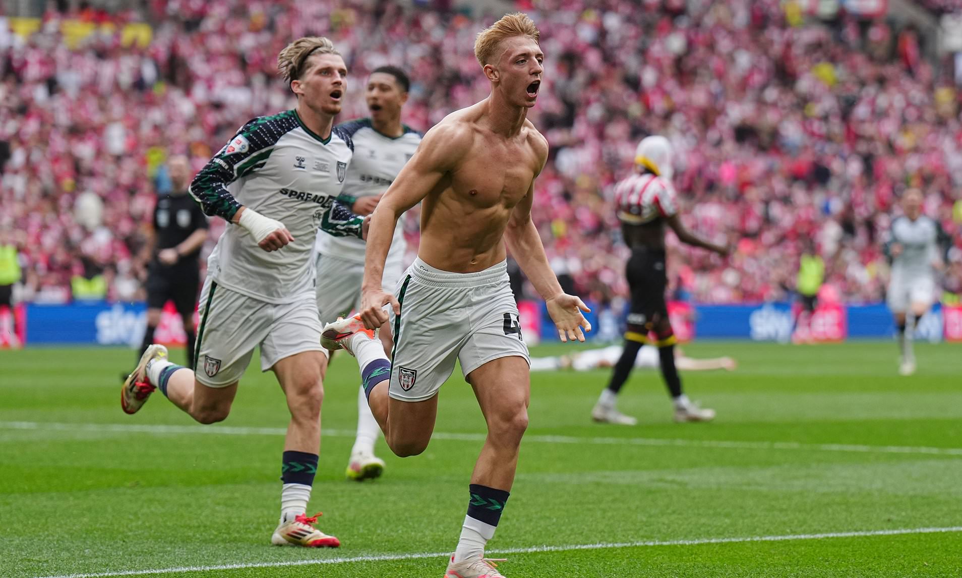 Sheffield United 1-2 Sunderland: Black Cats are PROMOTED back to the ...