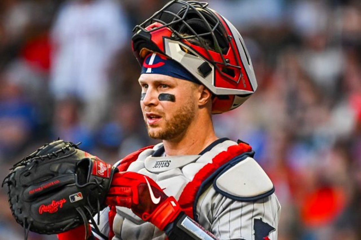 Ryan Jeffers Exits Thursday's Contest With a Head Injury