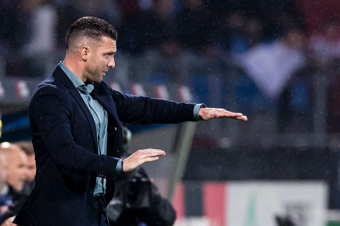 Verdriet en teleurstelling overheersen bij Dordrecht: 'We verdedigden ...