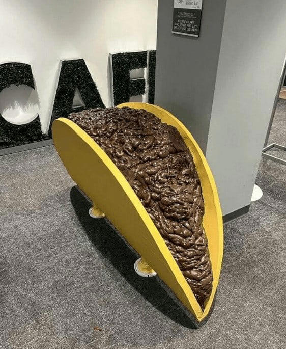 37 Funny Design Fails From This Week That Look Like They Were Done On ...