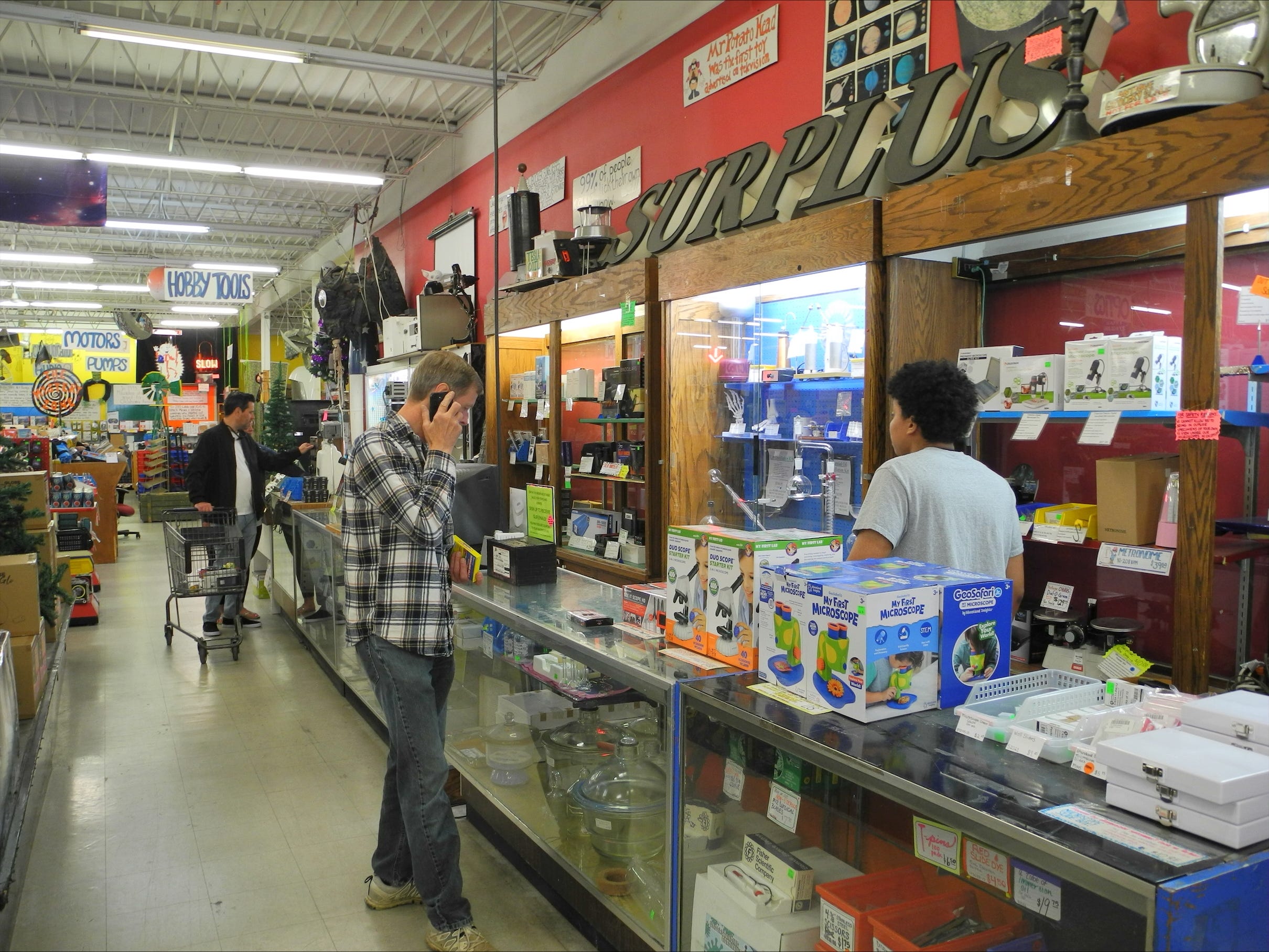 American Science and Surplus closing mail order warehouse and website, future of stores unclear