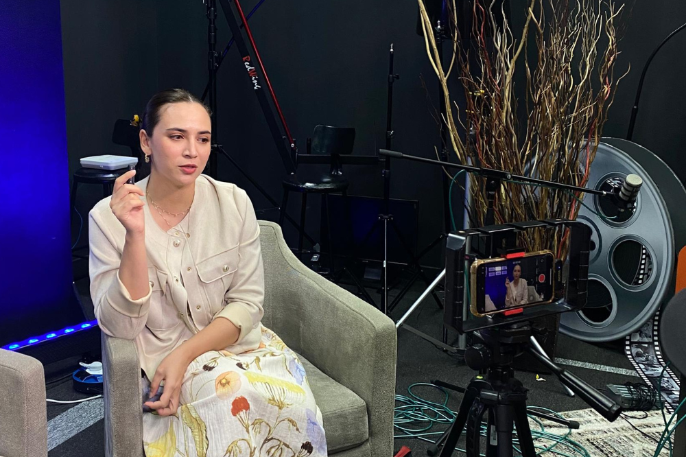 Diana Danielle reflects on living with ADHD in a neurotypical world