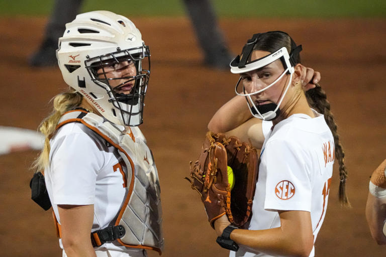 Women's College World Series schedule: How the NCAA Softball Tournament ...