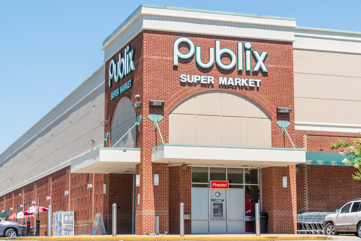 What are Publix's 2025 Memorial Day Hours?
