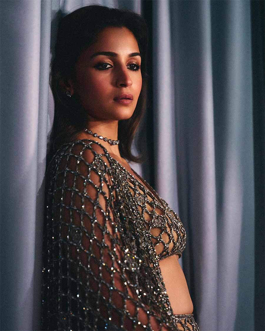 Alia Bhatt makes history at Cannes in Gucci’s first ever saree