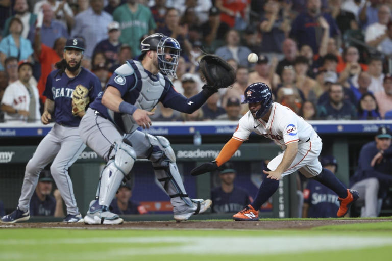Framber Valdez outduels Bryan Woo to lead Astros over Mariners