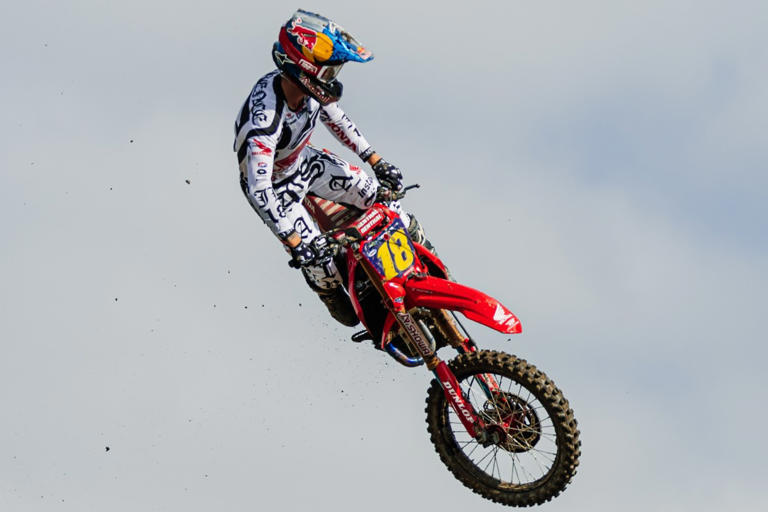 2025 Fox Raceway Pro Motocross 450 Race Results, Jett Lawrence Stays ...