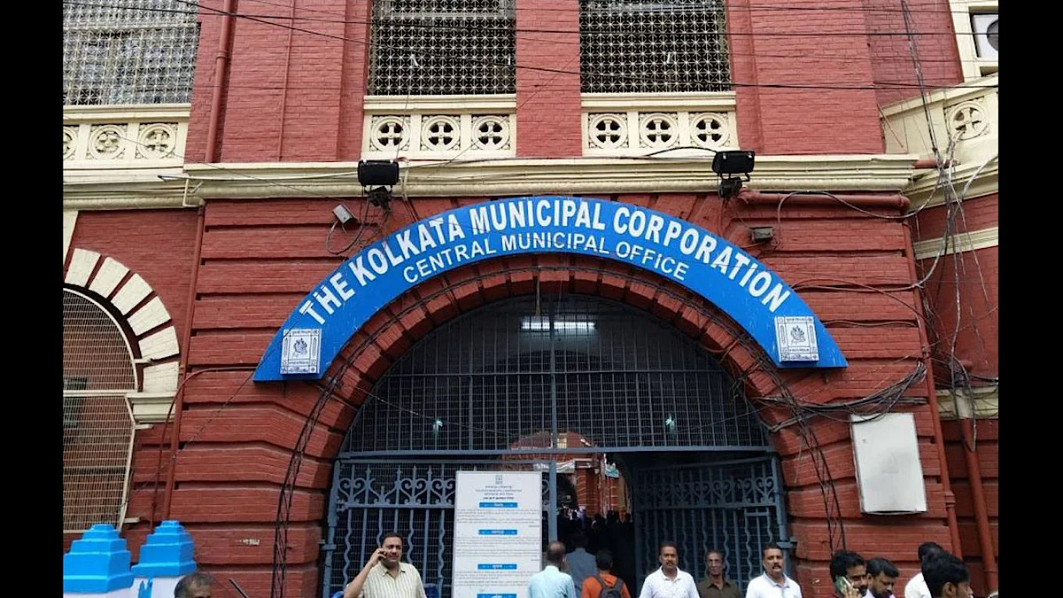 KMC guidelines for emergency arrangements during monsoons