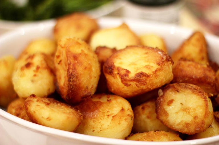 Don't make roast potatoes without completing key step or they 'won't be ...
