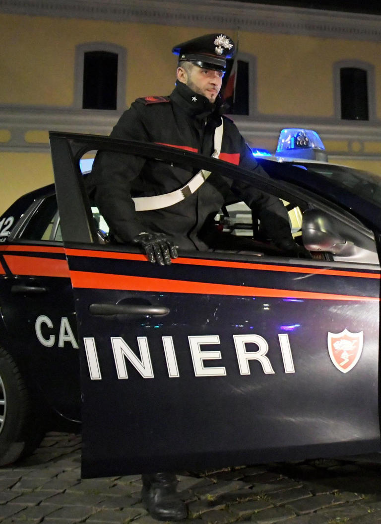 "Aggredita in strada perché non porto il velo"