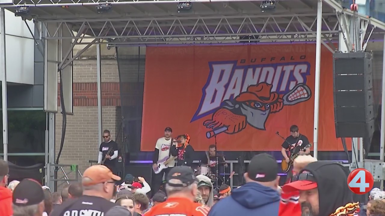 Bandits fans celebrate 3rd title in a row