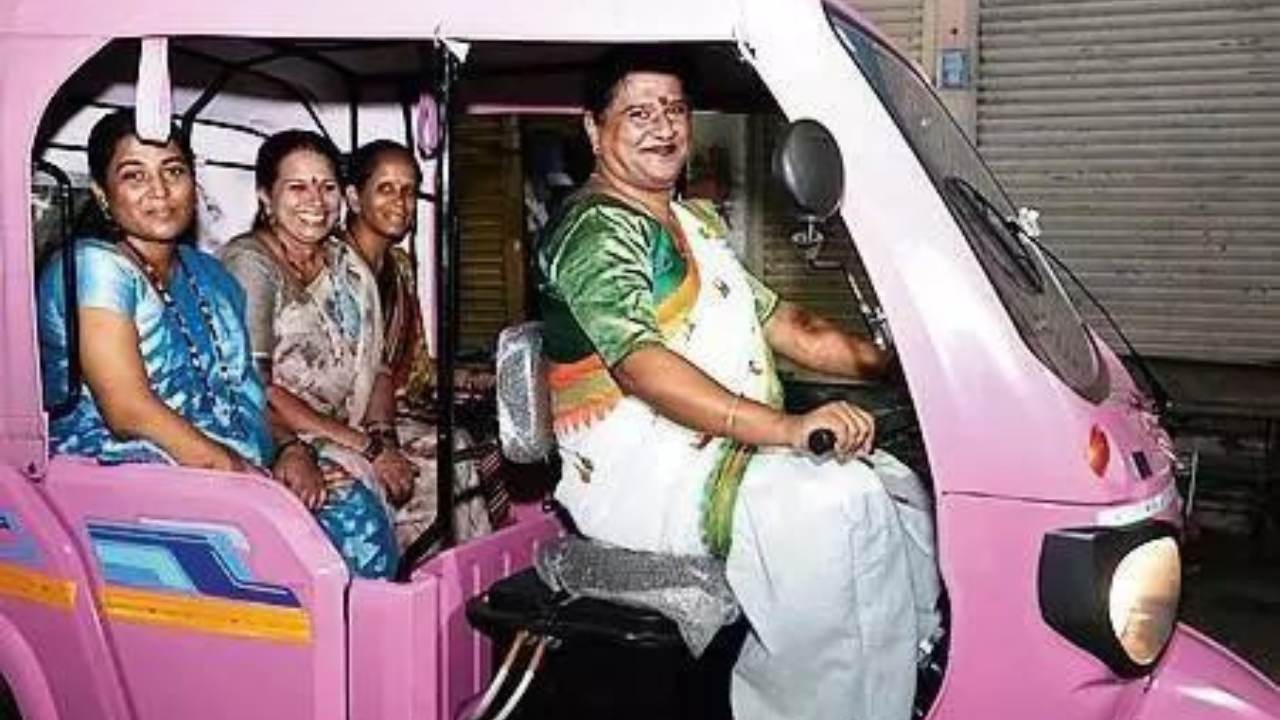 Breaking barriers: Trans woman becomes Navi Mumbai’s first auto ...