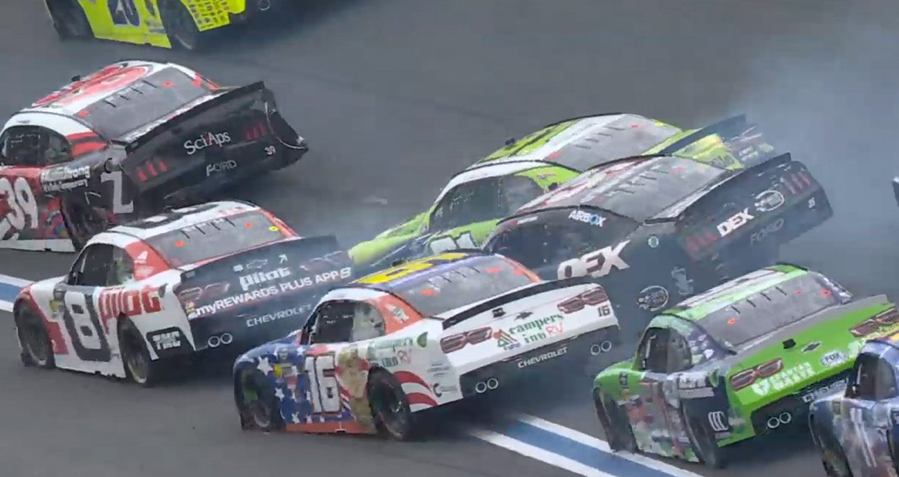 Three-wide into Turn 1 triggers big restart wreck
