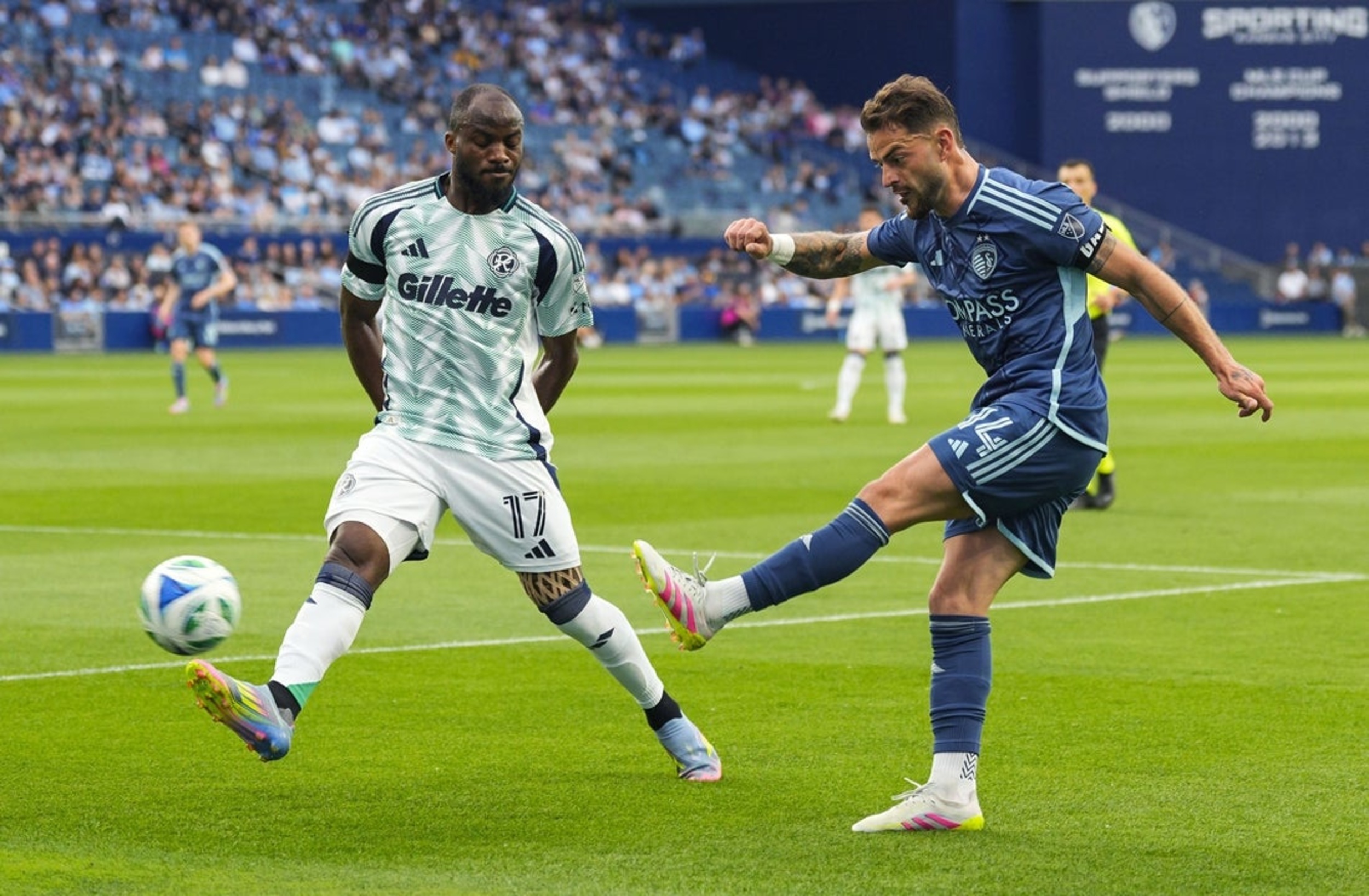 Revs give up 2-0 lead, rally for draw vs. Sporting KC