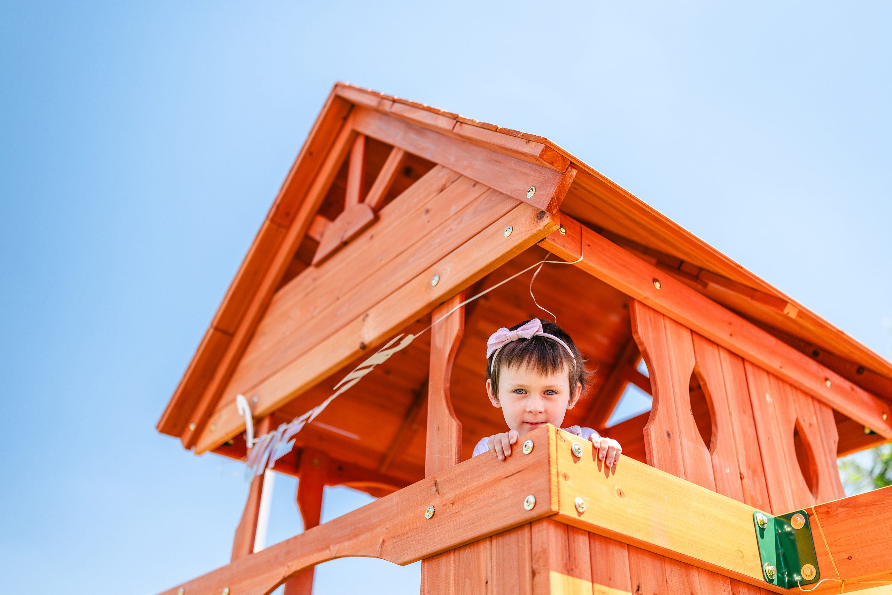 Winn-Dixie, Roc Solid Foundation build playset for 4-year-old brain tumor survivor