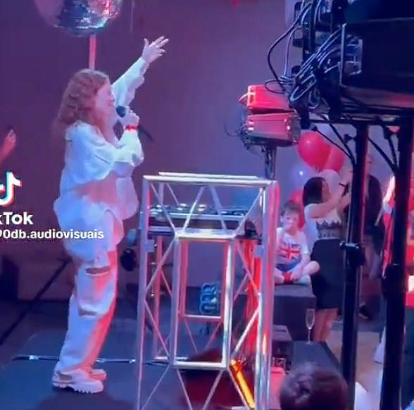 Arsenal Women celebrate Champions League win with popstar Jess Glynne