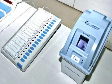 Gujarat bypolls: Visavadar seat to witness three-way fight