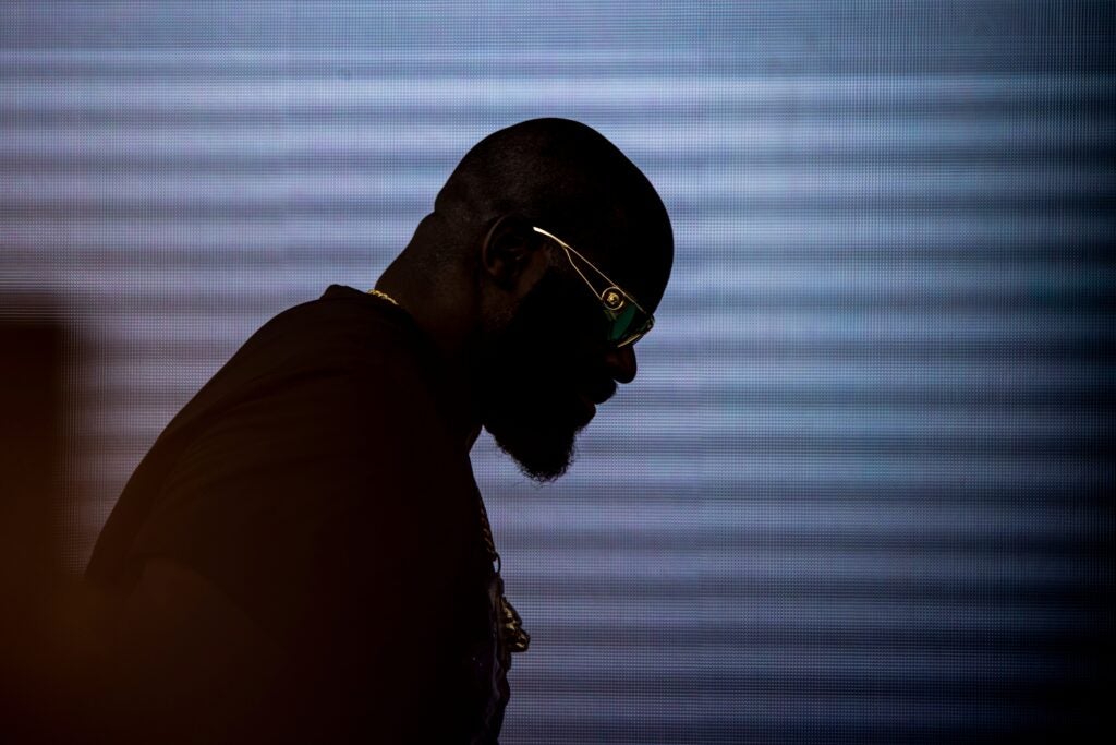 Shaq Owned 155 Five Guys But Had No Clue How To Run Them — So He Turned ...