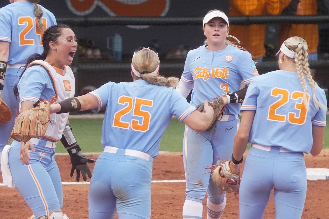 Terrific photos from the Tennessee Lady Vols' 2025 college softball ...