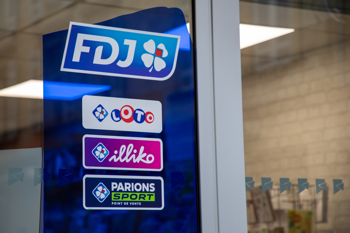 FDJ, le jeu à gratter « Royaume d’or » offre une chance sur 4 de gagner ...