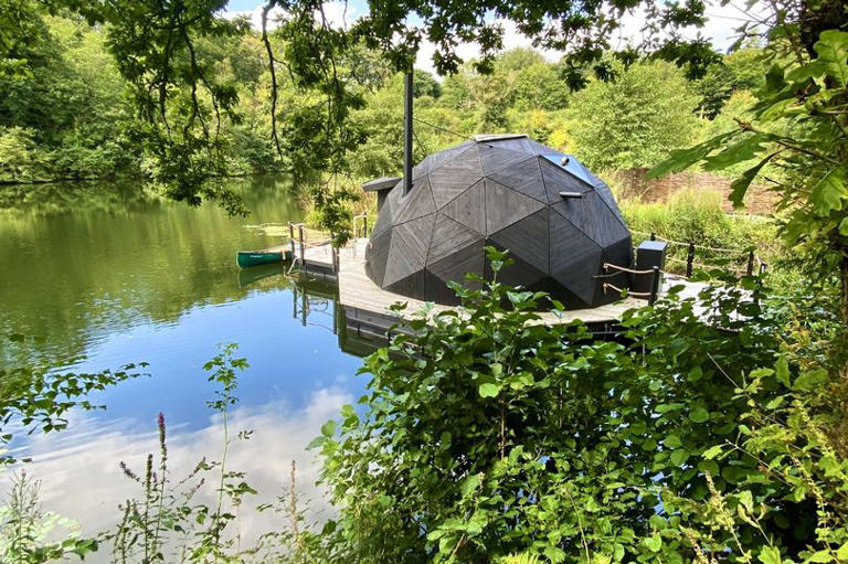 Serene getaway experience hidden on remote Devon lake