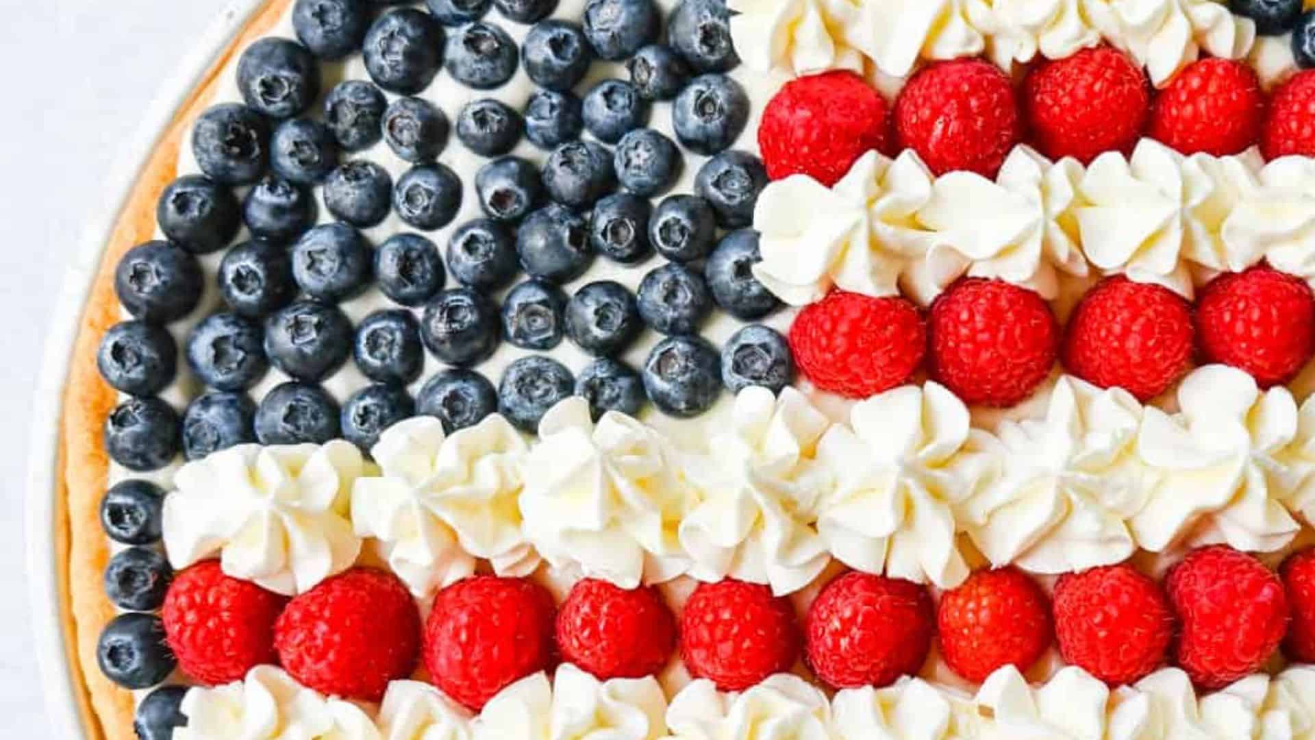 12 Landscaping Tricks That Make a Small Front Yard Look Bigger