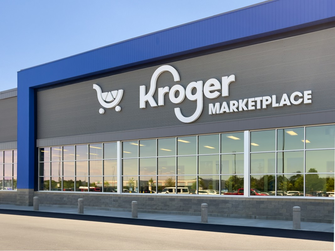 Here's What to Know About Kroger's 2025 Memorial Day Hours