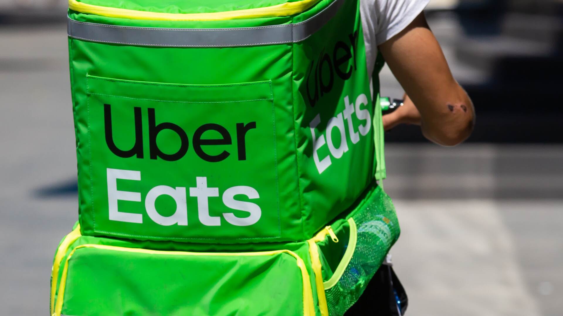 Uber Eats expands into new regional locations in Queensland