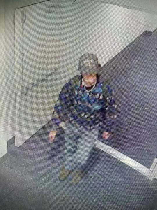 Knoxville Police ask public’s help identifying man who reportedly assaulted a woman