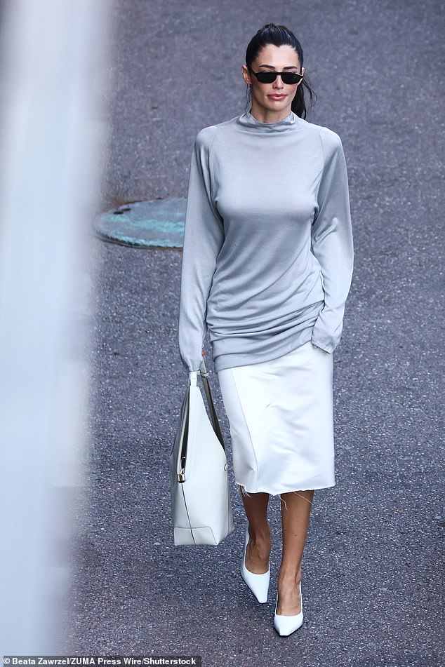 A picture of calm as Scots model Rebecca Donaldson spotted at the ...