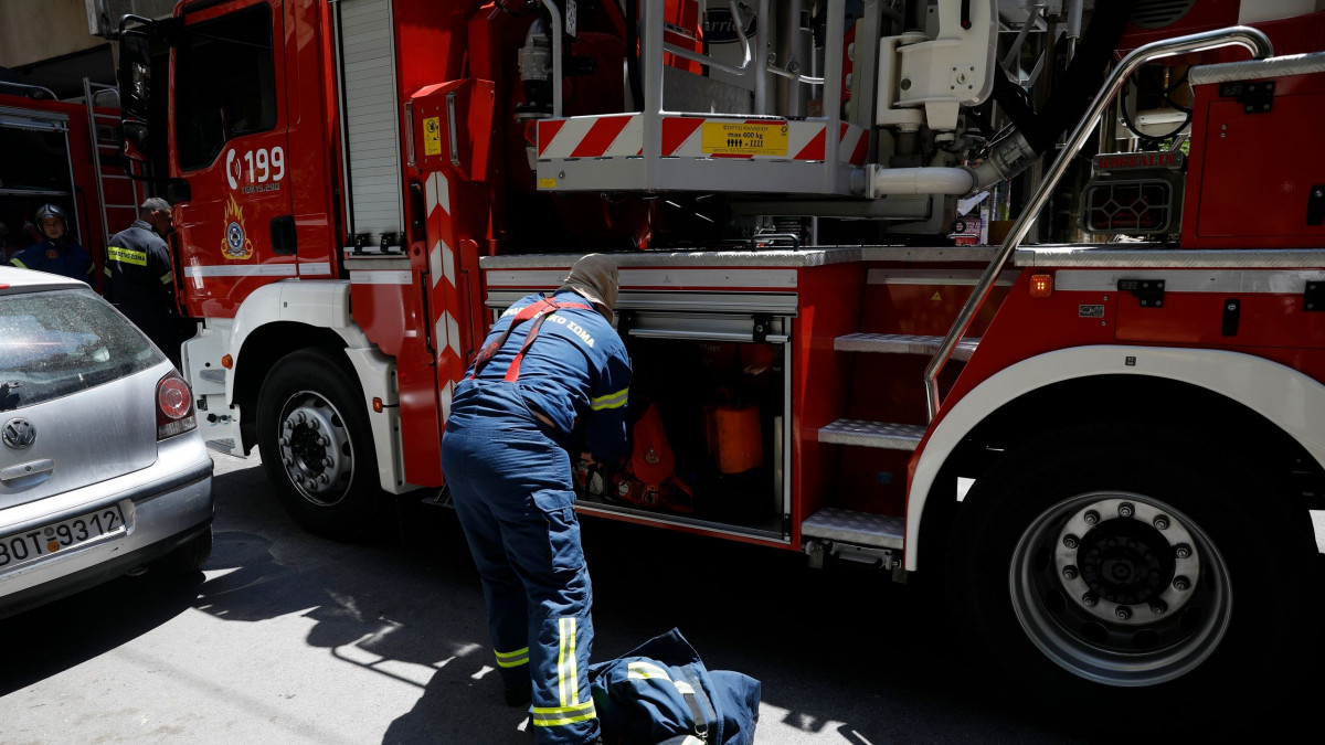 Φωτιά σε διαμέρισμα στους Αμπελόκηπους - Αμεση η κινητοποίηση της ...