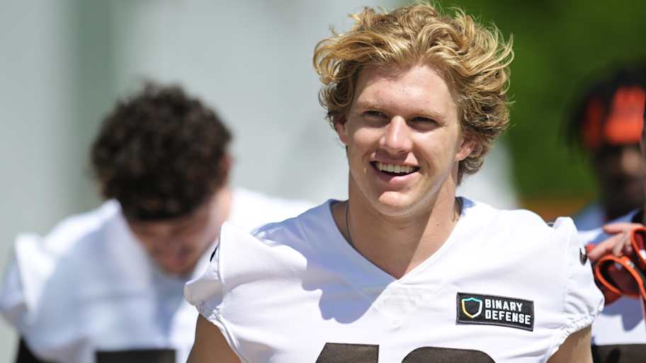 UCLA's Carson Schwesinger, Cleveland Browns Find Hope After Disastrous ...