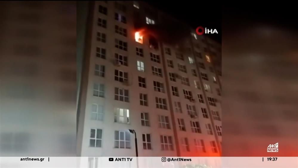 Τουρκία: Γυναίκα έπεσε στο κενό από φλεγόμενο διαμέρισμα του όγδοου ...