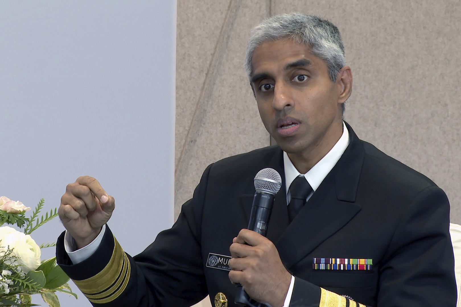 ‘Congress has so far failed’: Former surgeon general warns about social ...