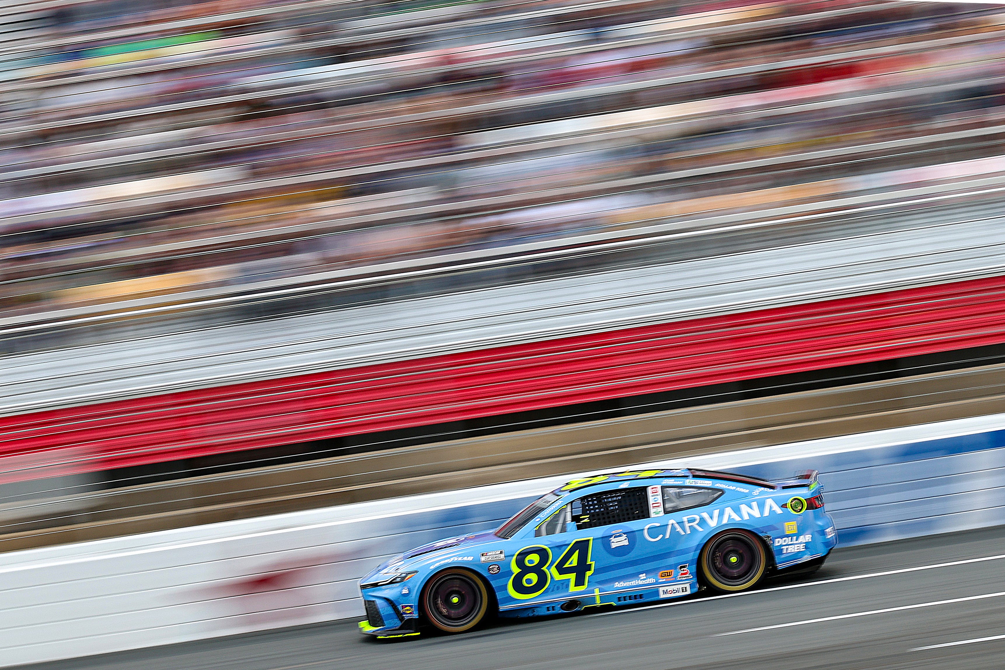 Jimmie Johnson crashes at NASCAR Charlotte race, makes early exit after ...