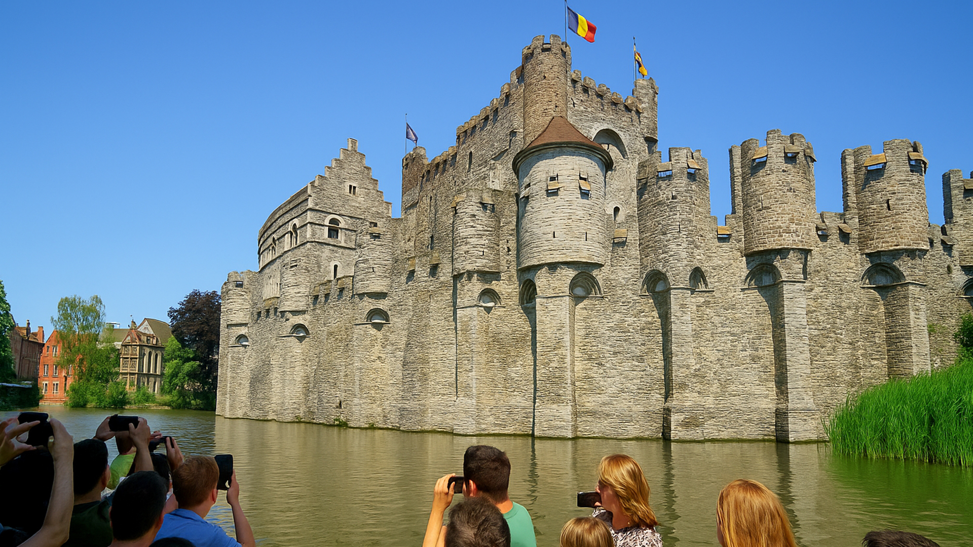 Boottocht door historisch Gent – Middeleeuwse pracht in België (4K)