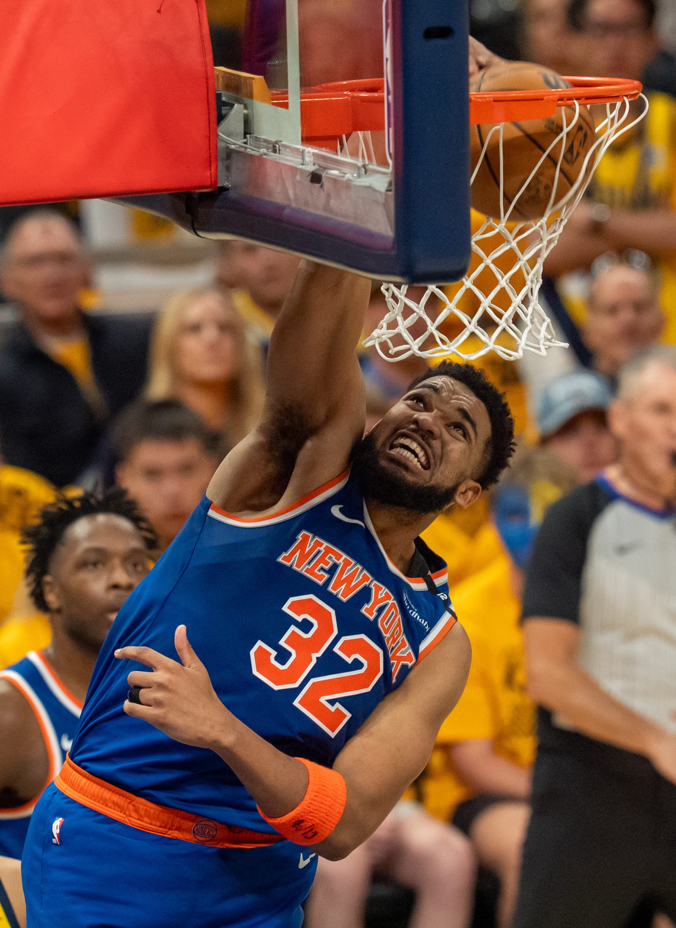 Pacers have no answers for Karl-Anthony Towns in 4th quarter of Game 3 ...