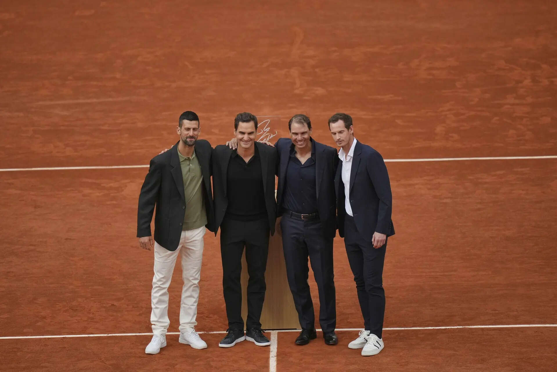 'Merci Rafa': Roland Garros pays tribute to Nadal's reign; Roger ...