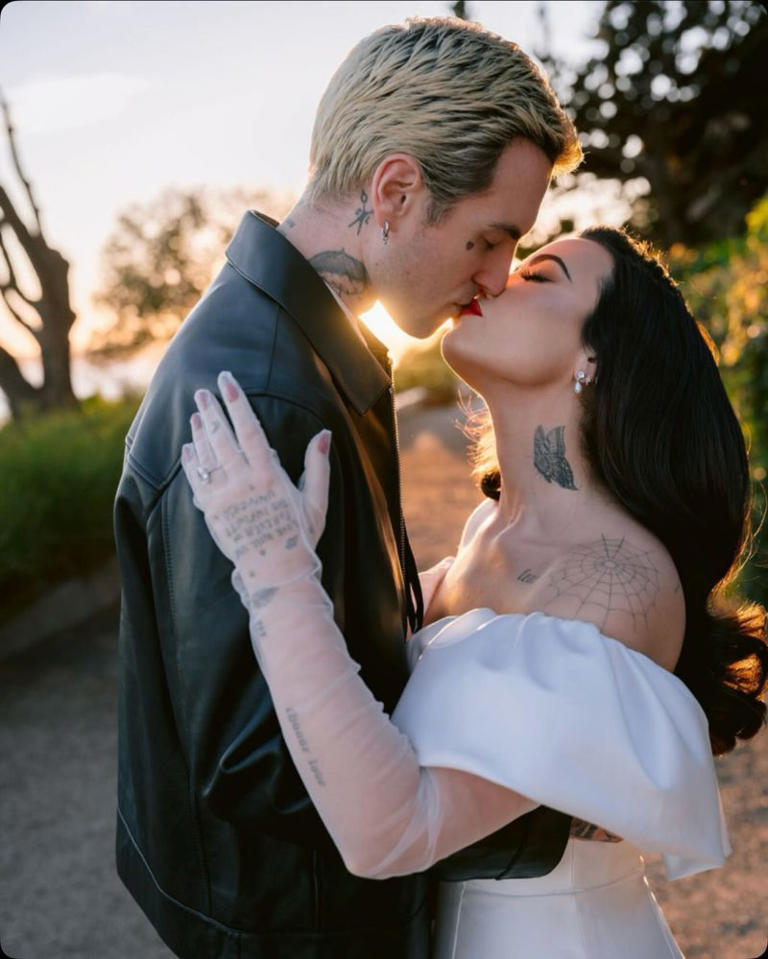 Demi Lovato se casa com o compositor Jordan “Jutes” Lutes