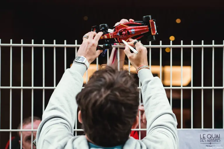 Leclerc legt zich bij teleurstelling neer: 'Dichterbij, maar niet dicht ...