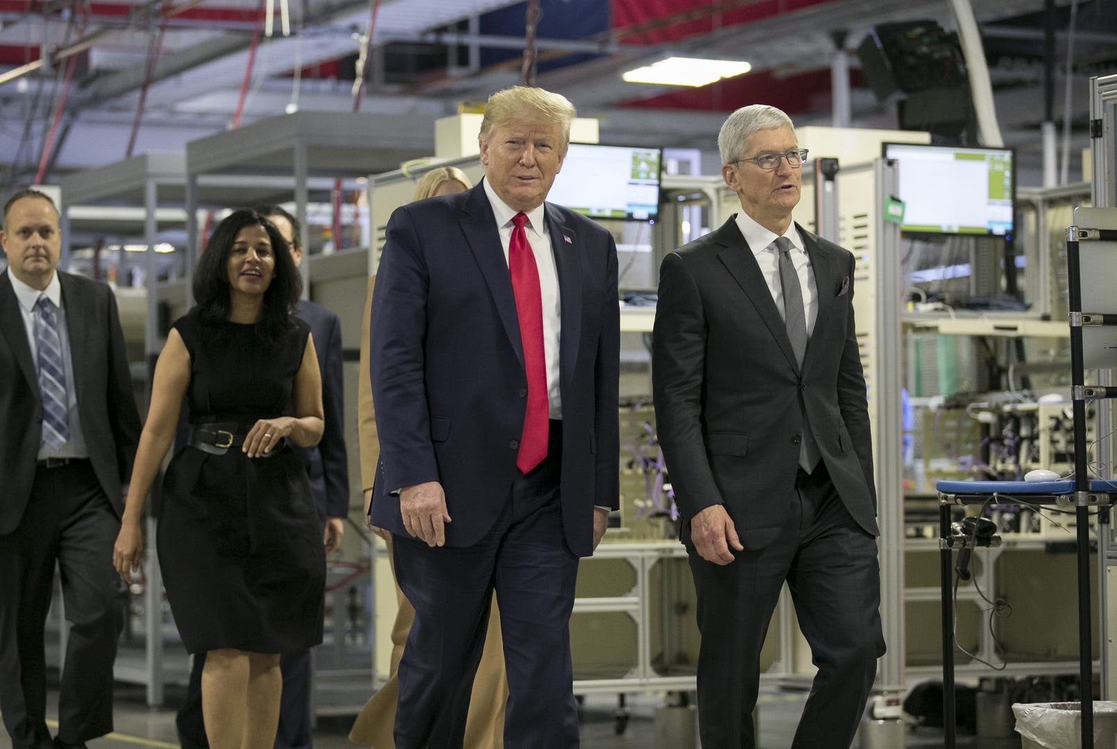 Ein iPhone «made in USA» oder der Zollhammer: Donald Trump stürzt Apple ...