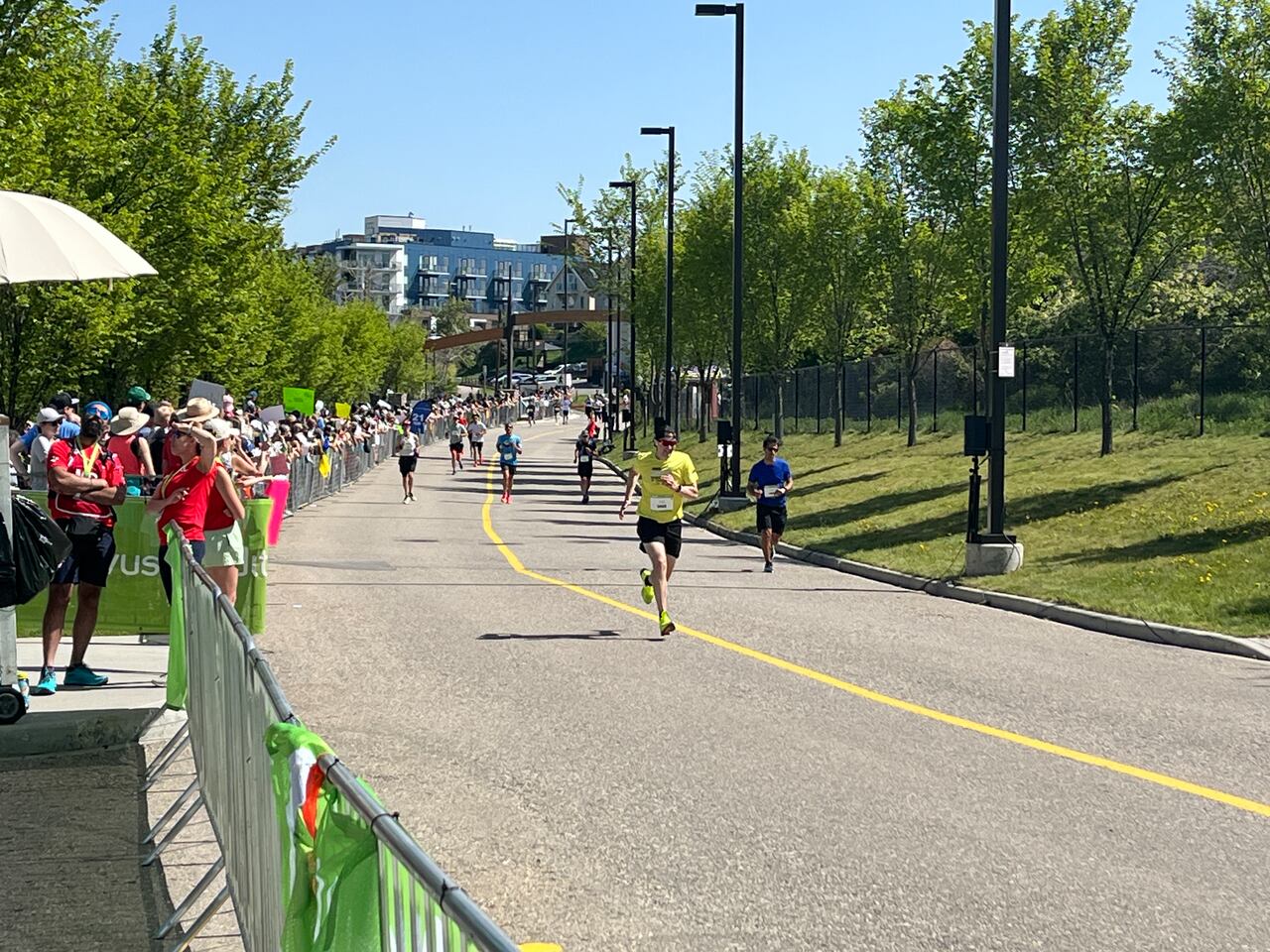 Record-breaking 17,280 runners lace up for Calgary Marathon weekend
